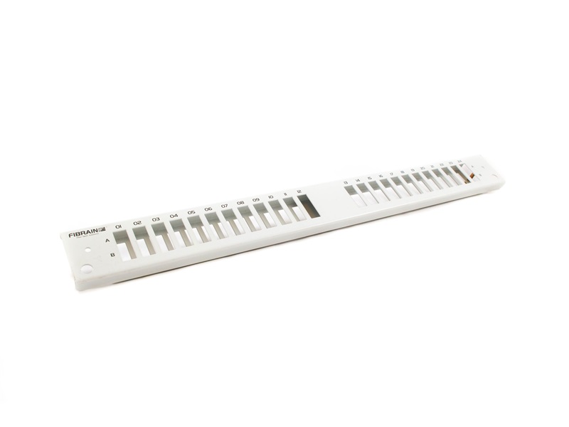 Fibrain, Optikai patch panel előlap, 1U patchpanelhez, 24x SC DX/LC 4 ...